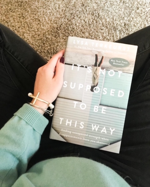 My Top 10 Books to Read While Staying In – SincerelyC
